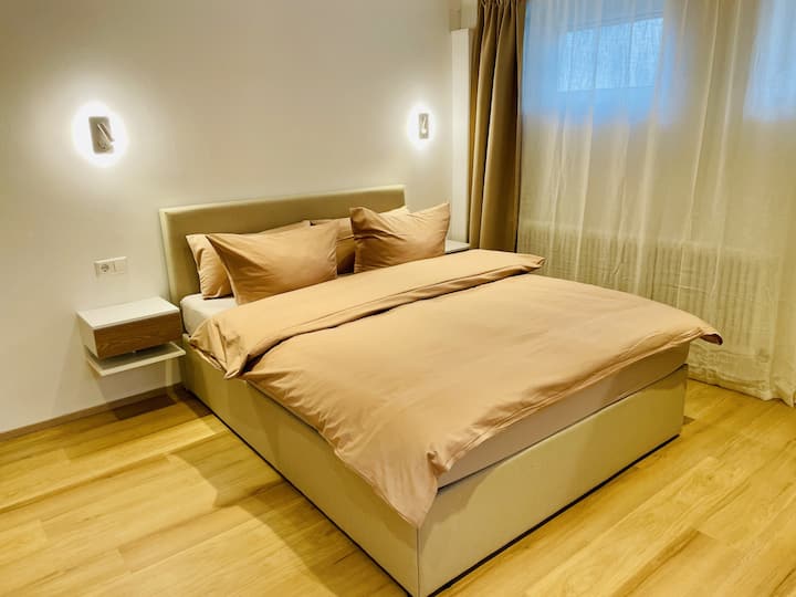 Appartement De 2 Chambres Au Rez-de-chaussée - Leonberg