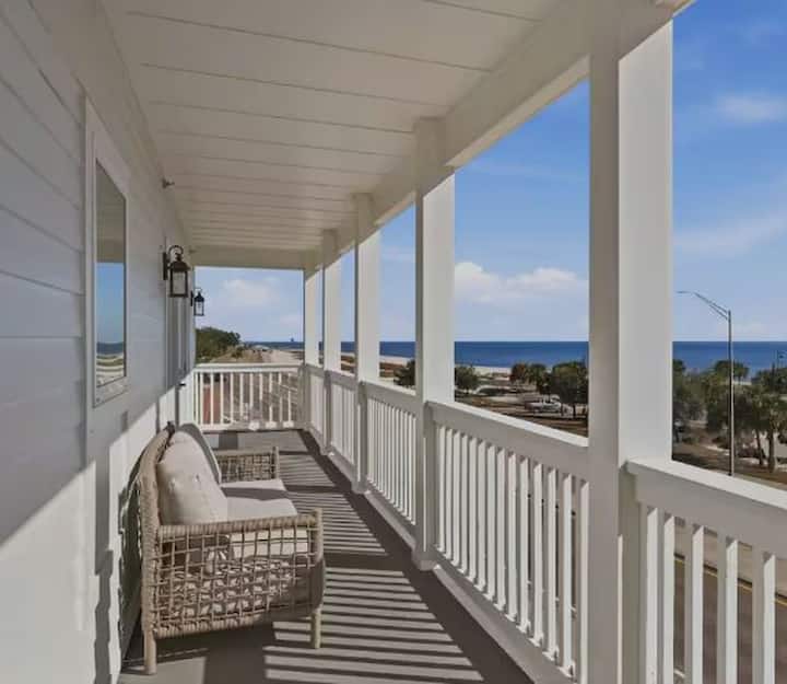 Quiet Harbor Condo-private Balcony-relaxing Stay - Pass Christian, MS