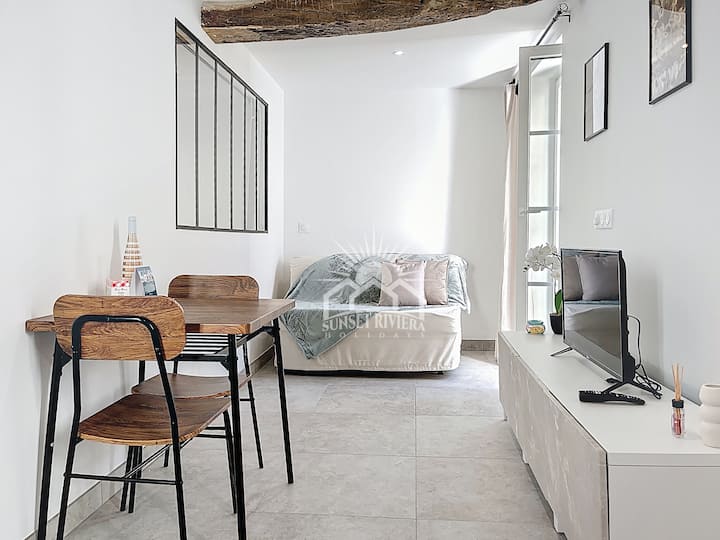 The Lavender Nest Iii Pour 3 By Sunset - Valbonne