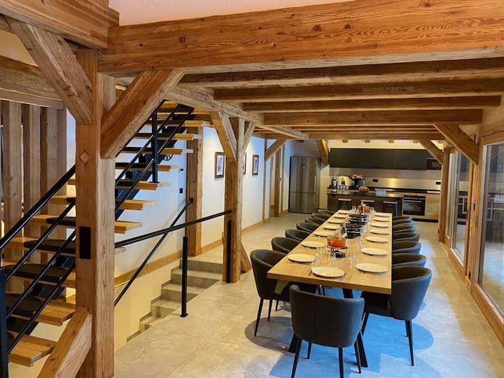 Chalet Châtel, 8 Pièces, 15 Pers. - Châtel