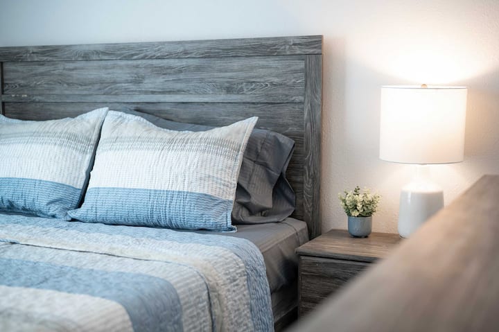 Newly Renovated Lakeland Home With Patio - Lakeland, FL