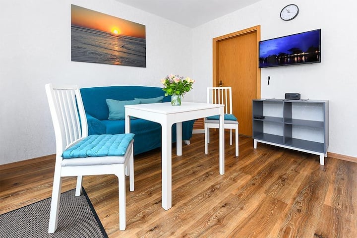 Ferienwohnung Süd, Haus Deichblick - Neuharlingersiel