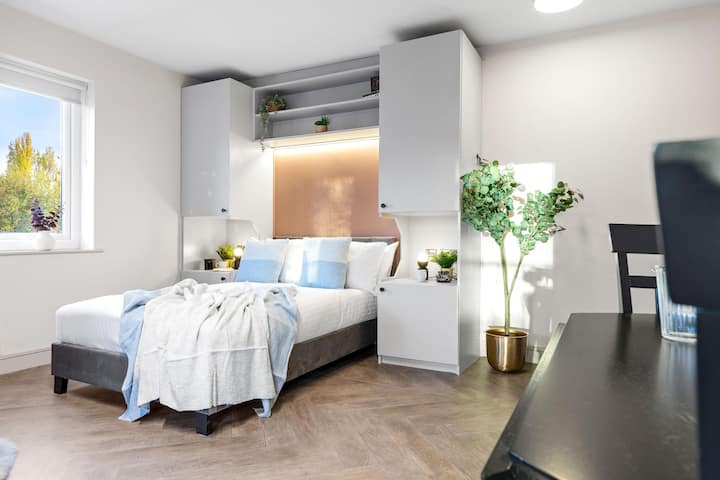 Victoria Court • Stay Angels - Rotherham