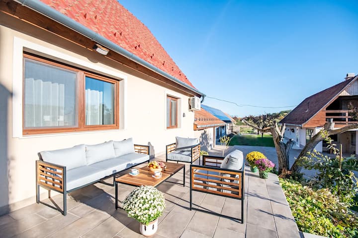 Scenic View - Infra Sauna - Spacious - Tokaj