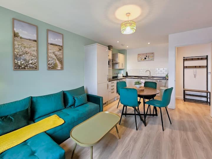 The Post House Corner By Fortuna Property - Gloucester, UK