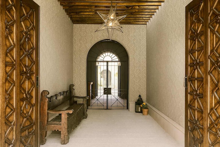 Luxury Ground Floor King Bedroom / Step-Free / AC - Apartments for Rent ...