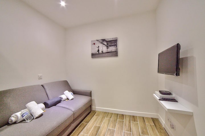 Studio Cosy Rue Du Faubourg Saint Denis Paris 10 - Gustave Moreau Museum