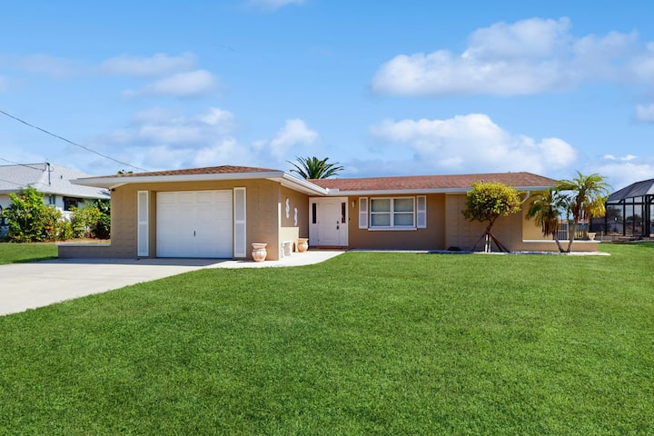 2 Br | 2 Ba Riverfront Home With Water Views. - Port Charlotte, FL