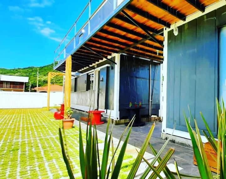 Loft Tiny House Container ~ Praia Da Pinheira - Brazil