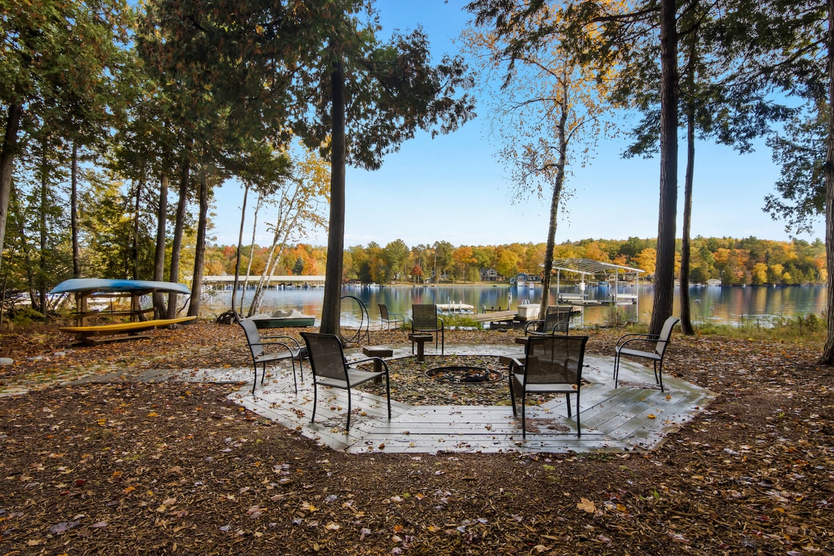 Lever du soleil sur le lac | Clam Lake | Torch Lake - Maisons à louer à ...