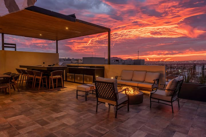 Rooftop Luxury Penthouse Huge Jacuzzi & Grill - Cabo San Lucas