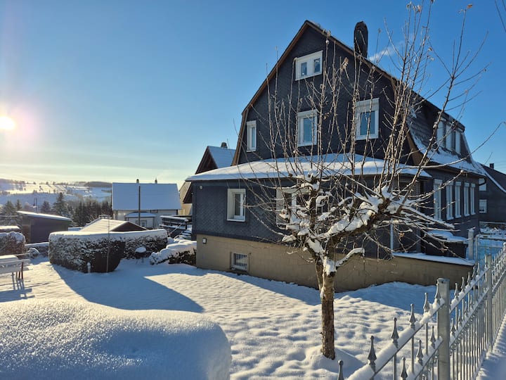 Ferienhaus Familien-idyll Bibertalblick - Masserberg