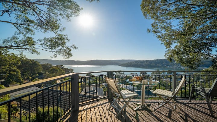 High Views At Wagstaffe By Holidayco. - Ettalong Beach