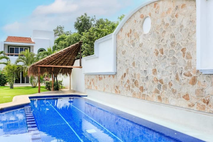 Private Villa | Pool, Golf, Patio & 5th Ave Access - Playa del Carmen