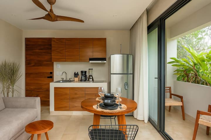 Jungle Balcony Studio - Aldea Zama, 8min To Beach - Tulum