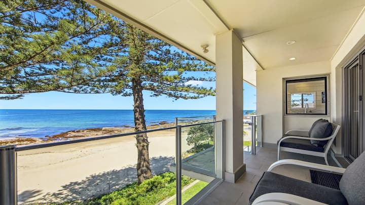 Beachfront Breeze - Family Getaway By Holidayco. - The Entrance