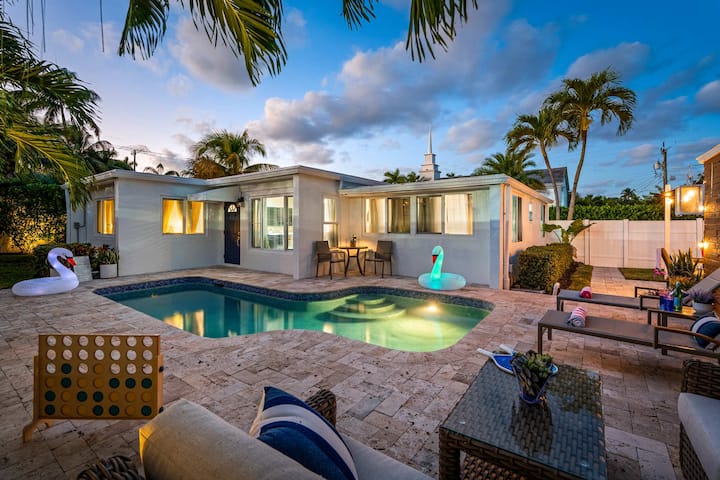Delray Heated Pool Villa Close To Downtown & Beach - Delray Beach, FL