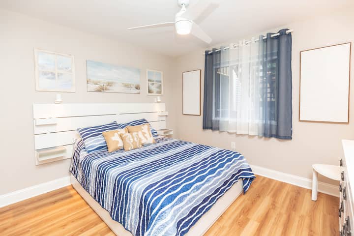 Ocean Glass - Condo Azul - (Skylar Properties Llc) - Rehoboth Beach, DE