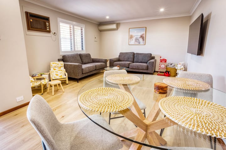 Opal Lane - Busselton