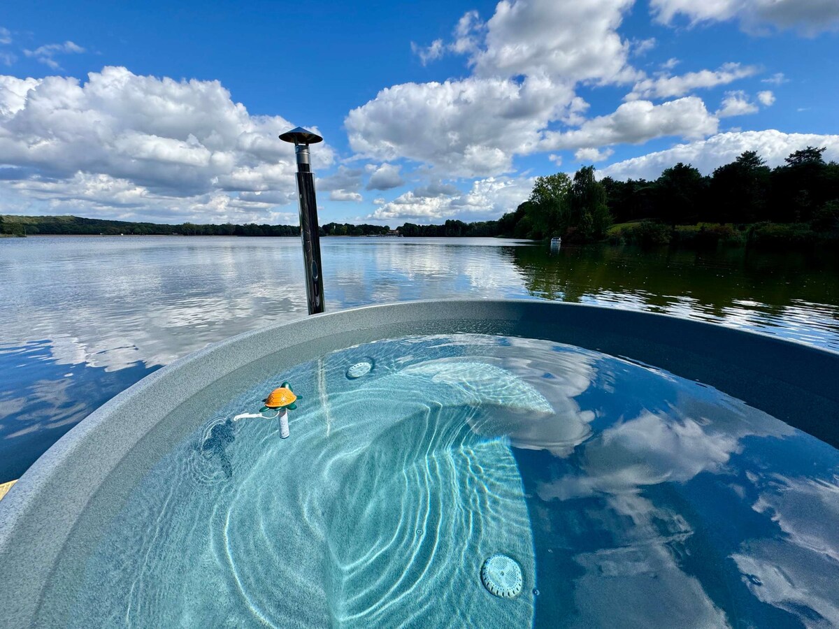 Casa flotante (con jacuzzi y terraza en la azotea) - Casas bote en ...