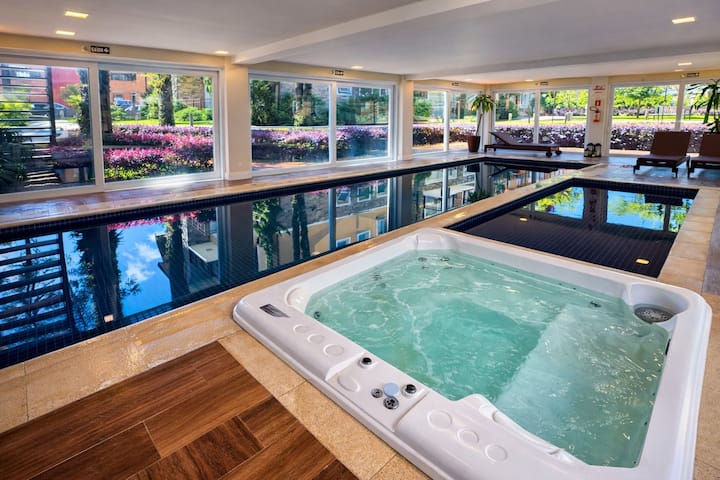 Apartamento Com Piscina E Jacuzzi Em Gramado - Canela