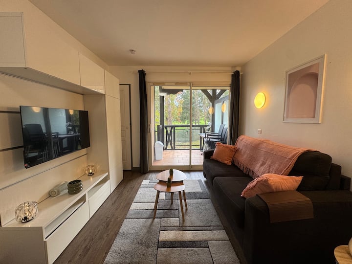 Appartement Lumineux Avec Piscine Et Vue Golf - Deauville