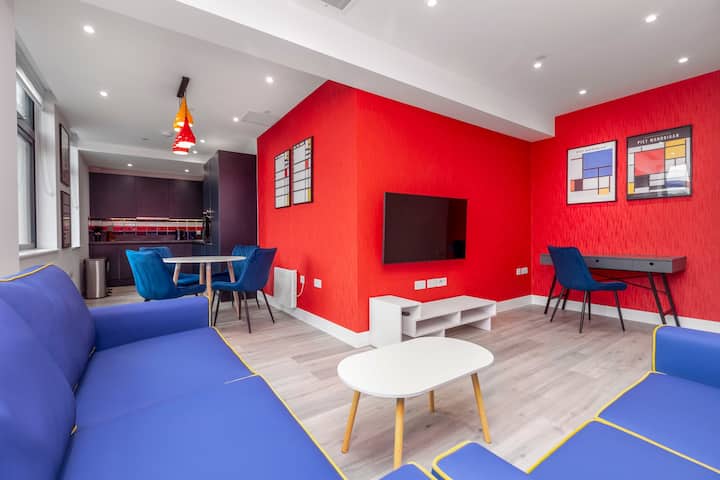 Palm Tree House | The Mondrian - Bromley