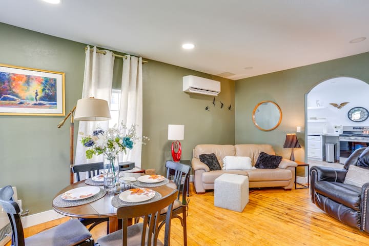 High Desert Hideaway! Pet-friendly Susanville Apt - Susanville, CA