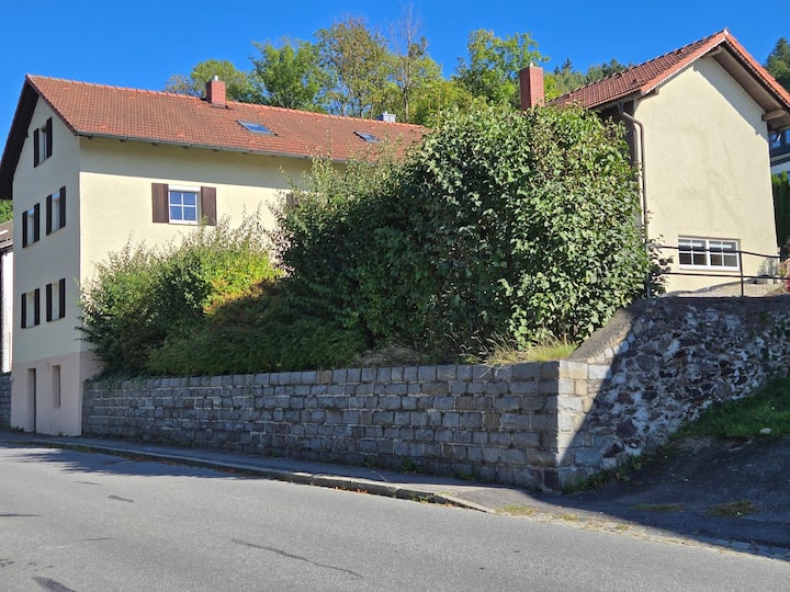 Ferienwohnung 130qm (Ferienwohnung Aschenbrenner) - Furth im Wald