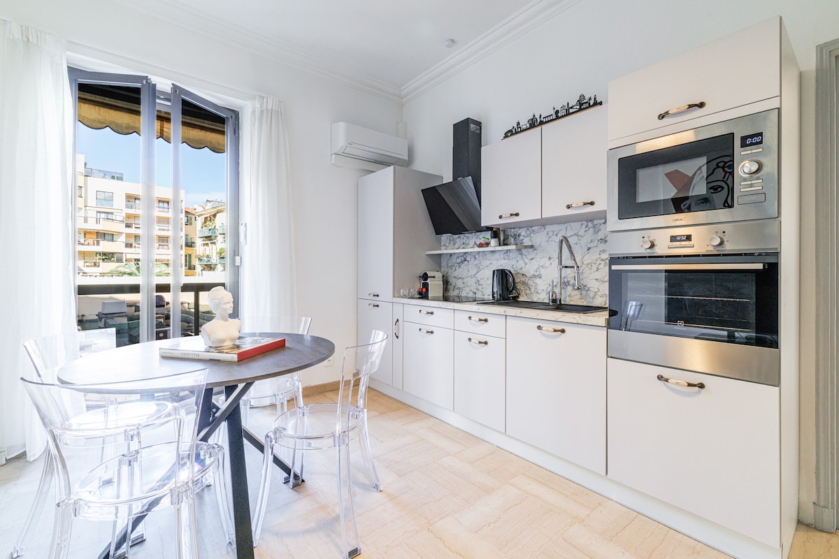 Ultra Central 2 Bdr - AC & Balcony - Apartments for Rent in Nice ...