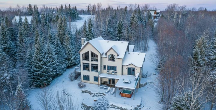 Vue Magnifique Et éPoustouflante Avec Spa Privé | - Charlevoix