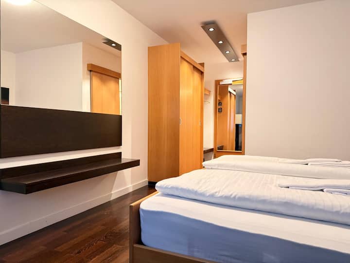 Faraway Homes Studio Hotel Germania #105 - Bregenz