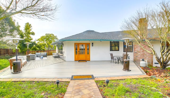 Redwood Retreat Near Beach & Trails - Aptos, CA