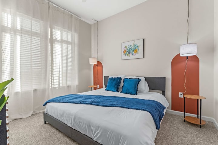 Spacious 2br Suite | 6 Guests • Pool • Near Epic U - Orlando