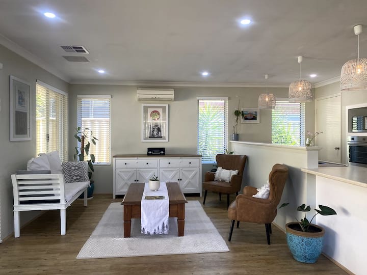 Dalyellup Family Holiday Home - Bunbury