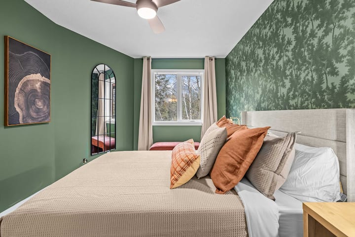 Magpie Lookout- Newly Reno, Parking, Central, View - Canmore