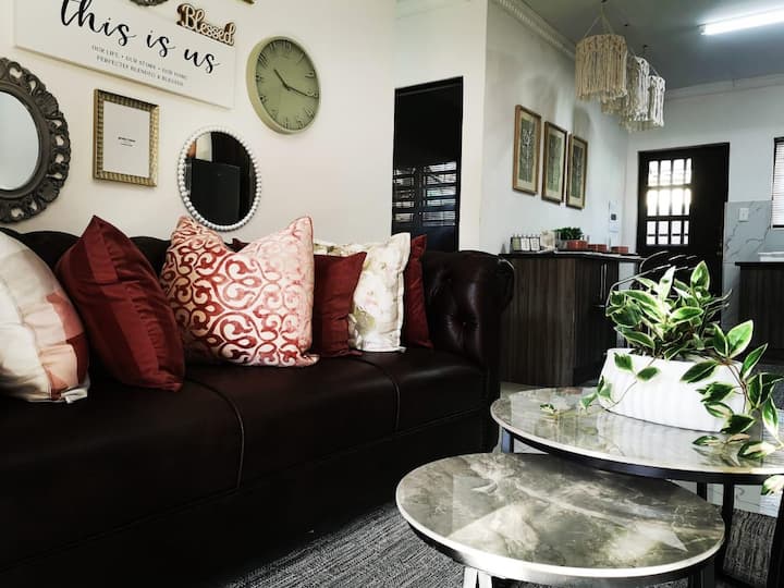 Luxury Apartment - Burgersfort