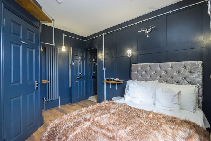 Southend Cosy Flat Near Pier, Sleeps 2 - Southend-on-Sea