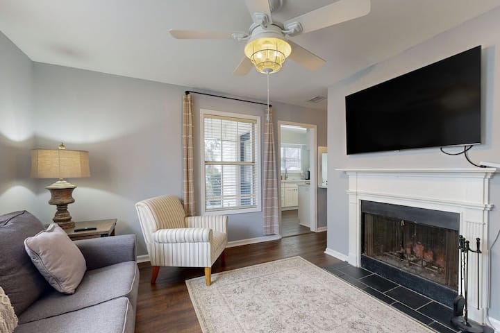 1 Br Home With Community Pool Access & Patio - Brunswick, GA