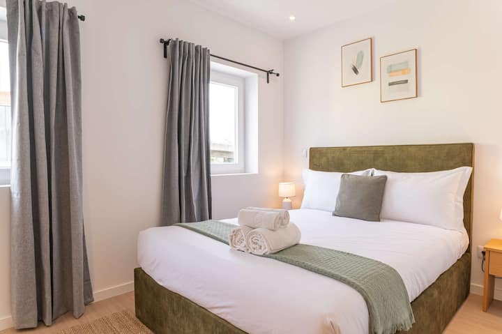 Bright & Modern Studio Near City Center - Lumiar