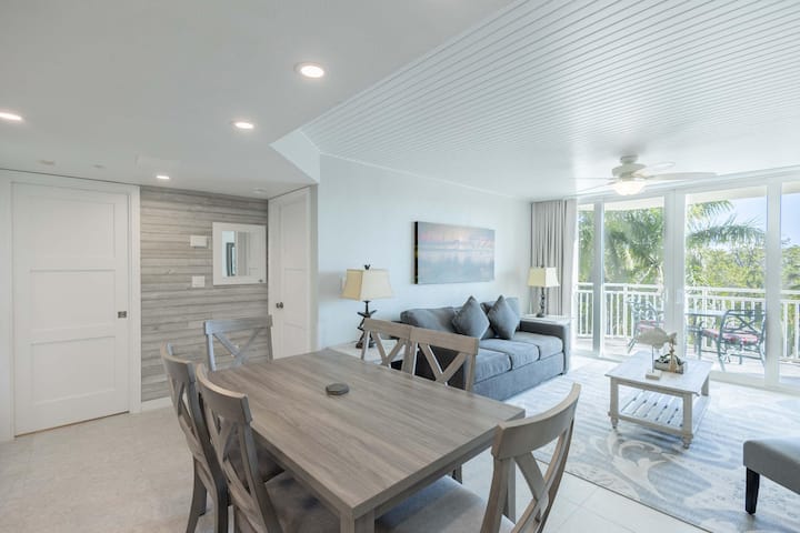 The Grand Cayman | Beautifully Remodeled Key West - Key West, FL