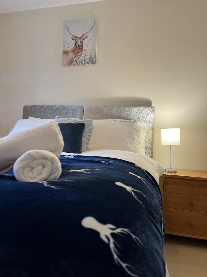 Maison-sdb Privée Avec Douche-famille-vue Sur Jard - Basingstoke