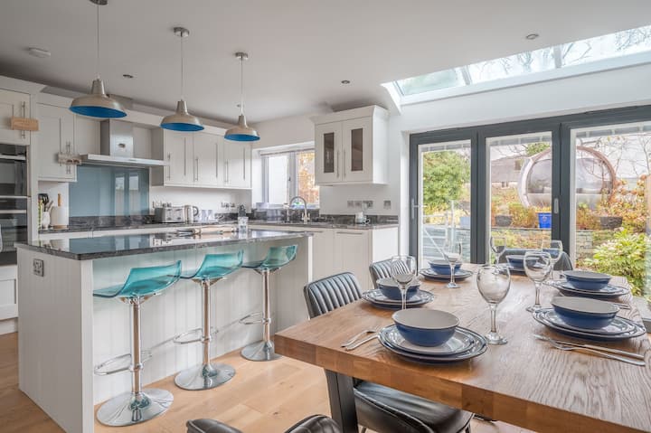 Hedgehog's, Stunning Riverside Cottage In Coniston - Coniston