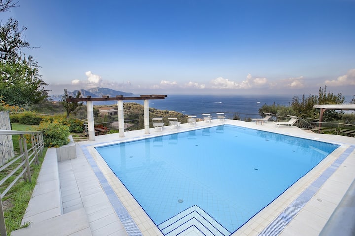 Villa Cinzia, With Private Pool And Sea Views - Capri (island)