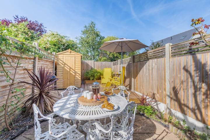 2 Bed In Whitstable (Oc-o32772) - Whitstable