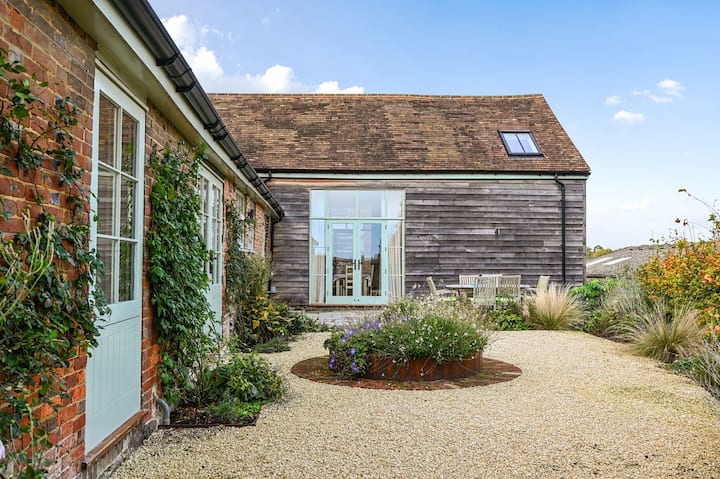 Bullfinches Barn - Crowborough