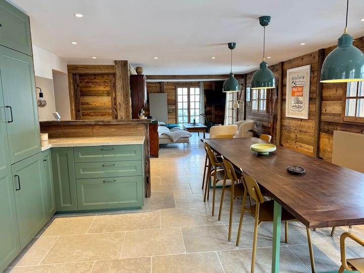 Les Saisies : Luxueux Chalet Face Aux Pistes/esf - Beaufort