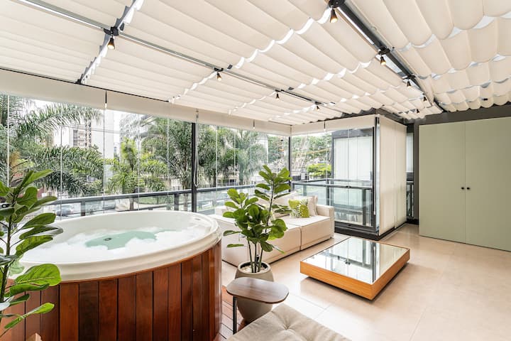 Lindo Apê Com Jacuzzi E Cama King | Itaim Bibi - Brasil