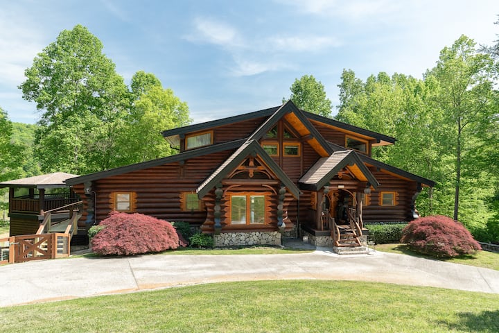 3br Beautiful Lakefront Log Home - Norris Lake, TN