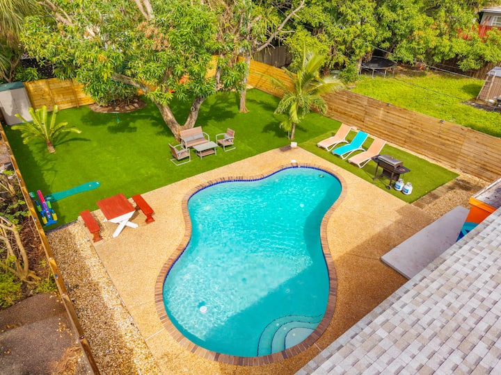 Private Pool | Patio | Games | Bbq | Family Fun - Fort Lauderdale, FL